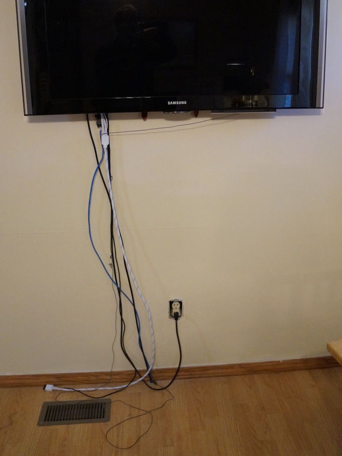 The Cleanest Ways to Conceal Cables Behind a Wall Mounted TV